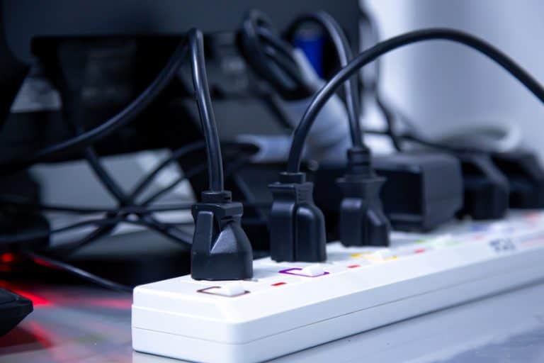 Reasons Why Circuit Breaker Keeps Tripping Without Load | ApplianceTeacher