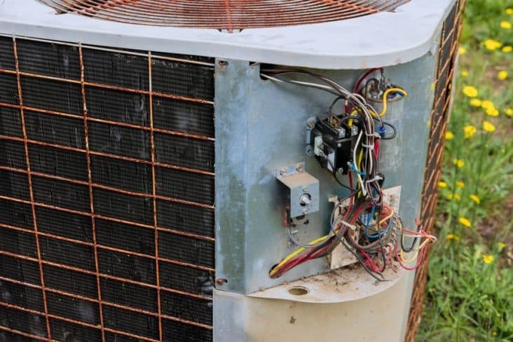 4 Signs and Symptoms of a Bad Home AC Compressor | ApplianceTeacher
