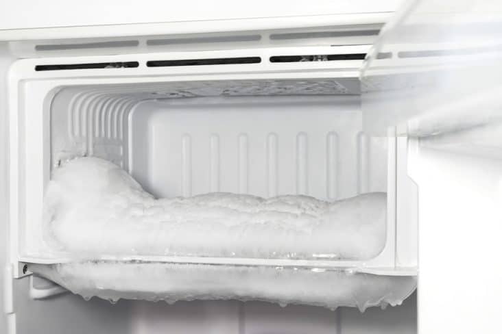 Self-Defrosting vs Manual Defrosting Freezer (Comparison ...