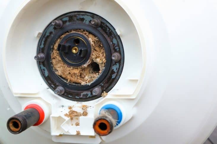 10 Ways To Protect Outdoor Outlets From Rain | ApplianceTeacher