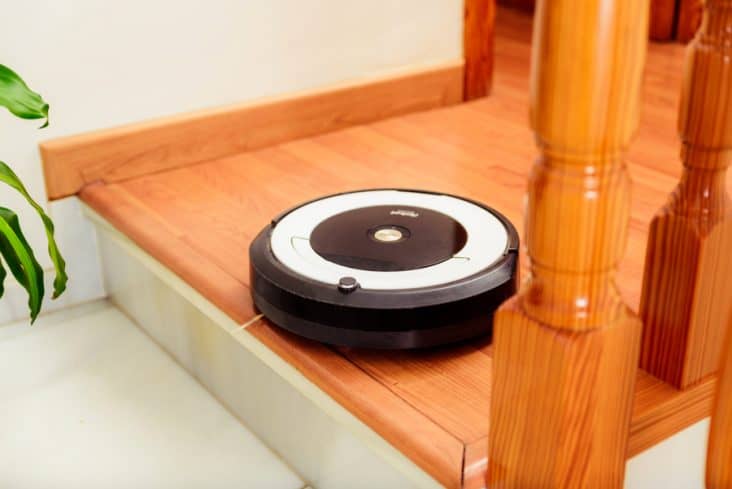How To Keep a Roomba off Rug | ApplianceTeacher