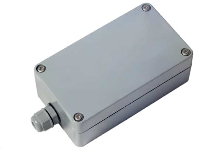 10 Ways To Protect Outdoor Outlets From Rain | ApplianceTeacher