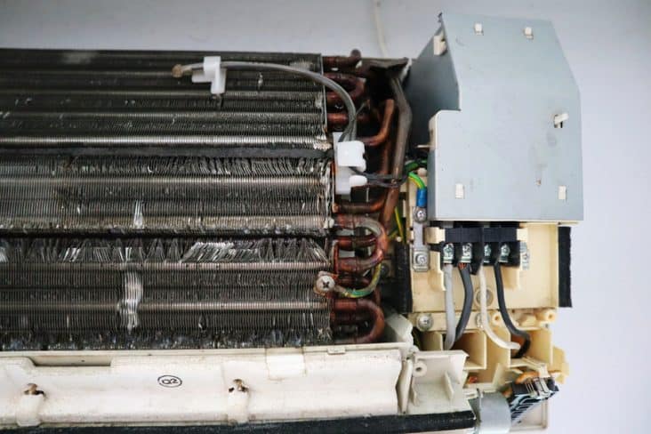 6 Reasons Your AC Is Tripping Your Circuit Breaker | ApplianceTeacher