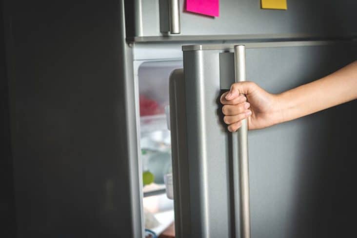 What Kind of Current is Required to Run a Refrigerator? | ApplianceTeacher